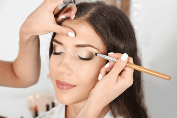17 Best Beauty Side Hustles To Make Extra Money In 2025 - Davinas ...